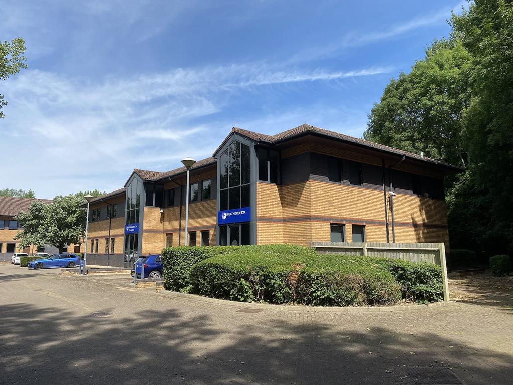 9 & 10 Somerville Court, Banbury... Office - £4,125 pcm (£952 pw)