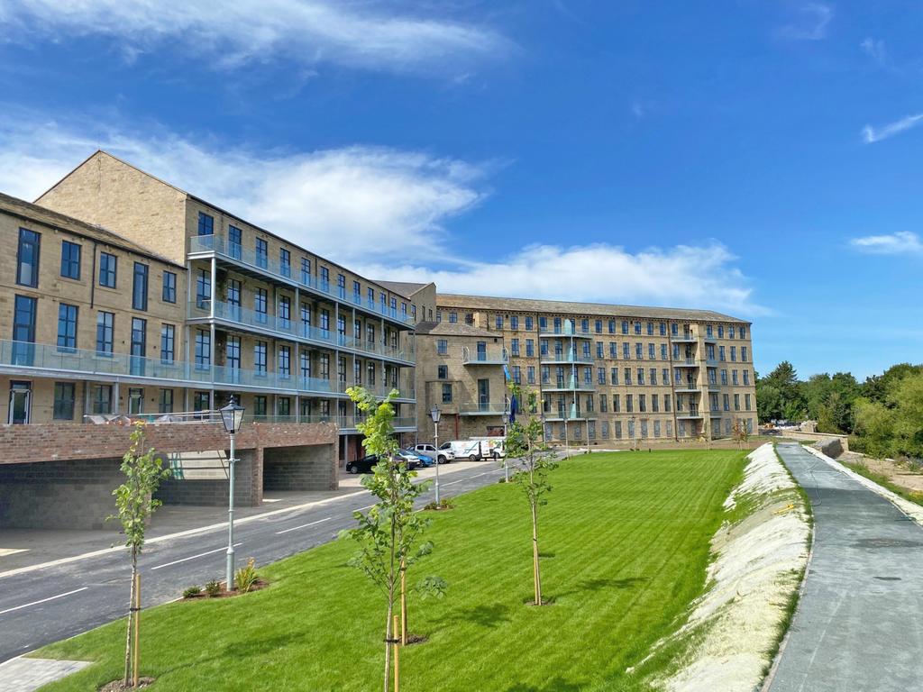 Apartment 4 The Whitaker Building... 2 bed apartment - £950 pcm (£219 pw)