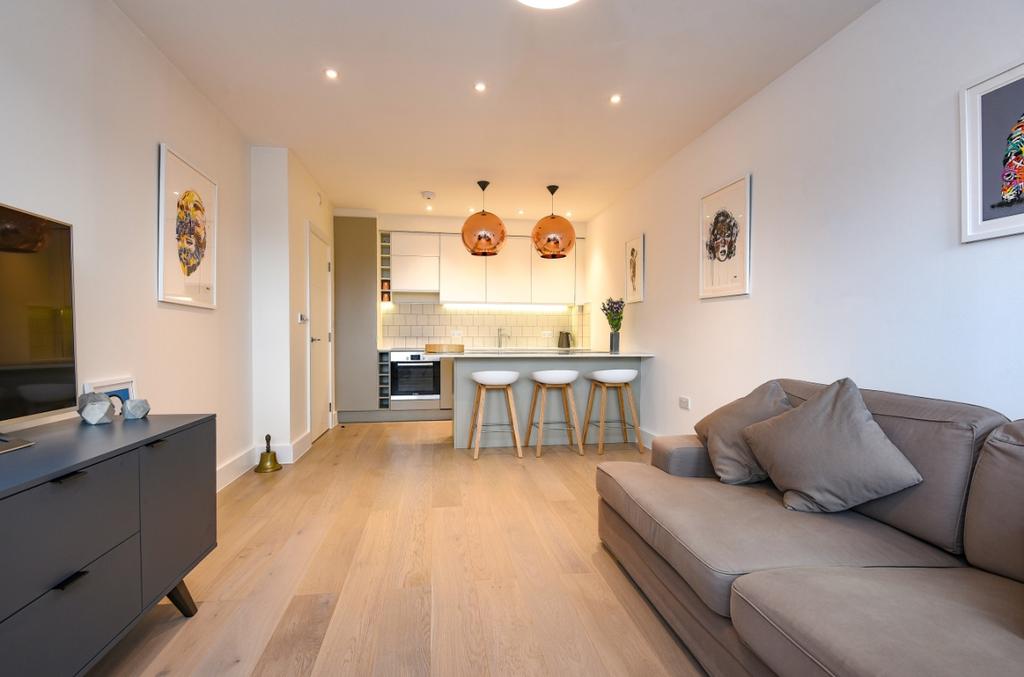 Osborn Terrace Blackheath SE3 1 bed flat - £1,500 pcm (£346 pw)