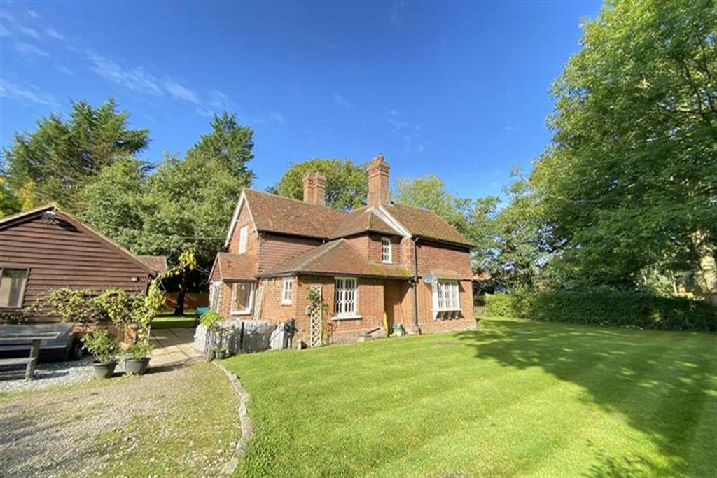 Monk Sherborne, Basingstoke 3 bed cottage - £1,695 pcm (£391 pw)