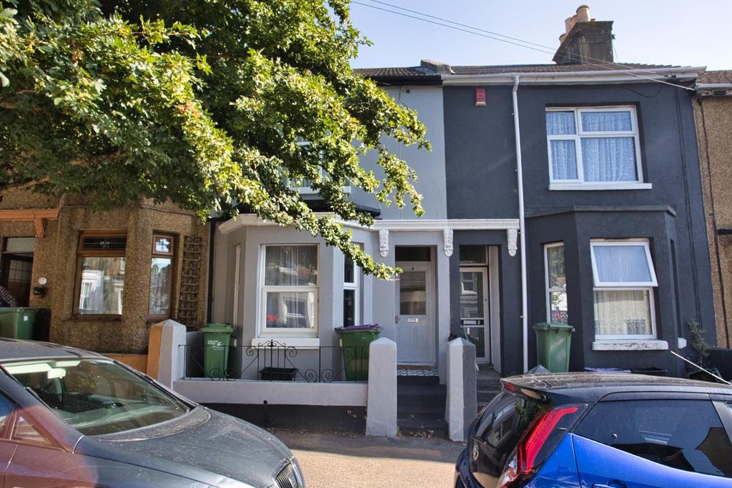 Jesmond Street, Folkestone 2 bed terraced house - £240,000