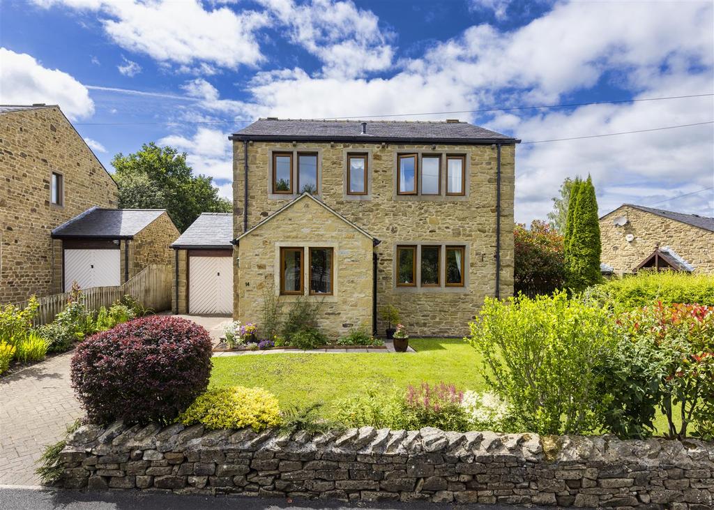 14 Low Croft, Bentham 4 bed detached house - £250,000
