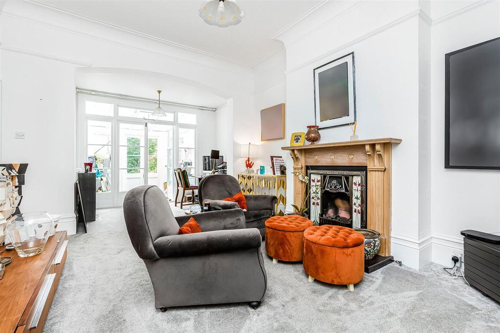 Roehampton Lane, Putney SW15 4 bed semi-detached house - £3,800 pcm (£ ...