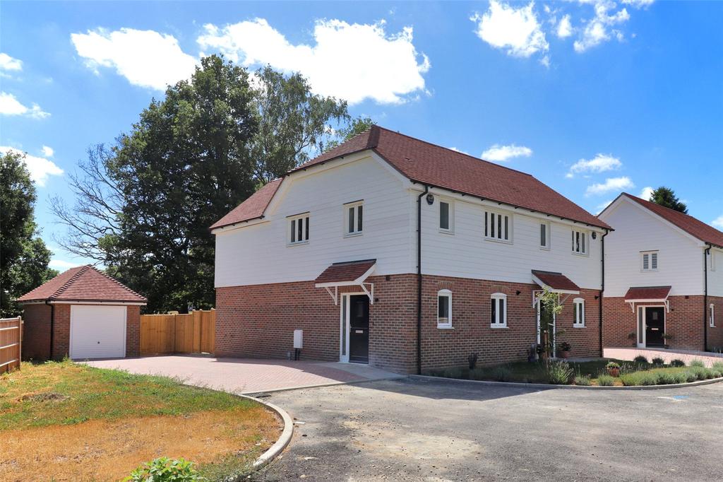 Coursehorn Mews, Course Horn Lane... 3 bed semi-detached house - £495,000