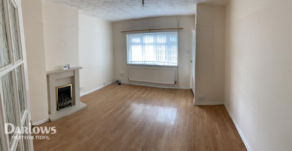 Maple Crescent, Merthyr Tydfil 2 bed semi-detached house - £100,000