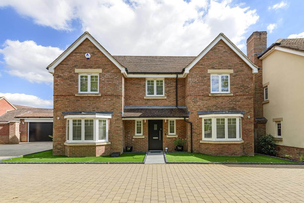 Wokingham, RG40, RG40 5 bed detached house - £1,100,000