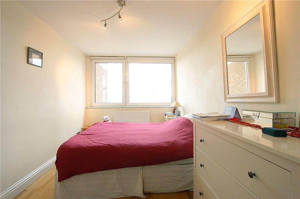Simla House, Kipling Estate, London, SE1 2 bed apartment - £2,000 pcm ...