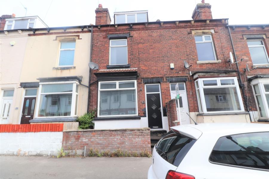 VERMONT STREET, ARMLEY, LS13 3HY 4 bed terraced house - £850 pcm (£196 pw)