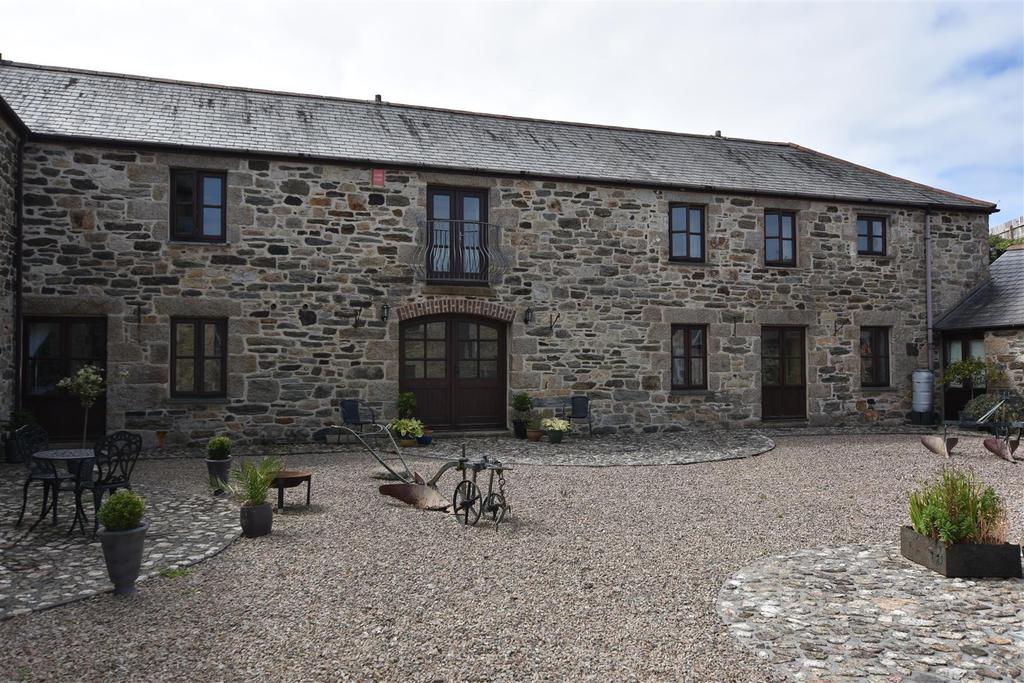 Treswithian Barns, Treswithian, Camborne 4 bed barn conversion - £650,000