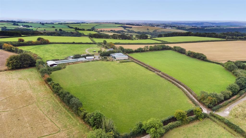 Stoke Rivers, Barnstaple 3 bed detached house - £750,000
