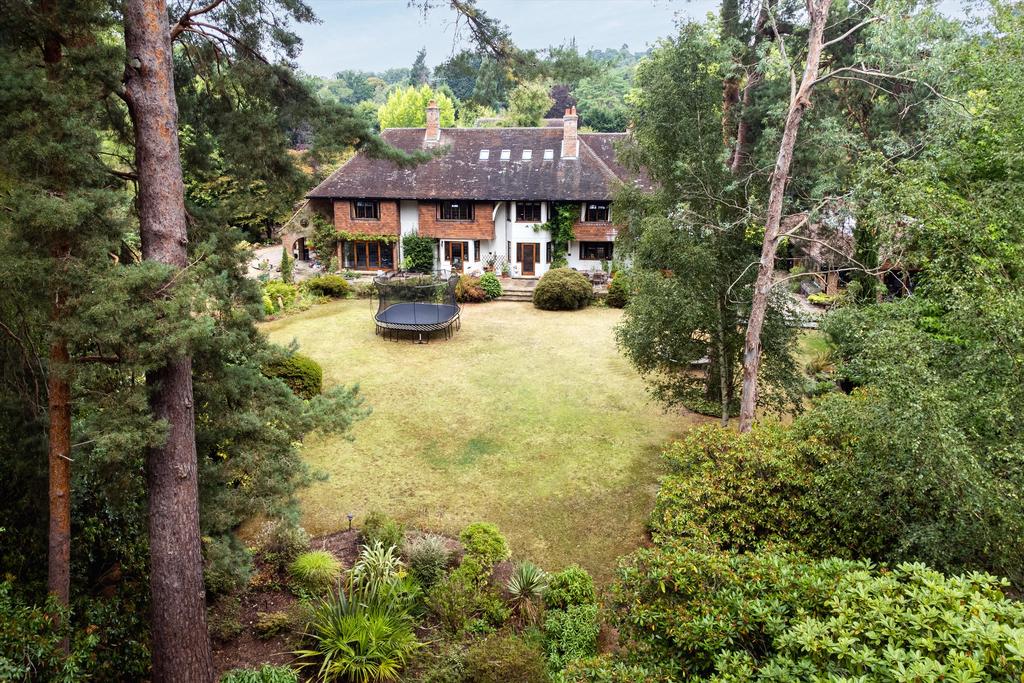 Spring Woods, Wentworth, Virginia Water, Surrey, GU25 6 bed detached ...