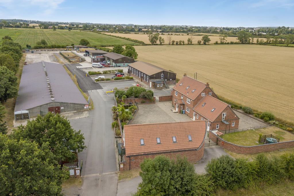 Infield Lane, Habblesthorpe, Retford 5 bed detached house - £1,500,000