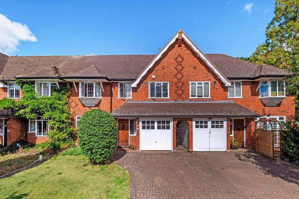 Princes Way, Southfields 4 bed terraced house - £900,000