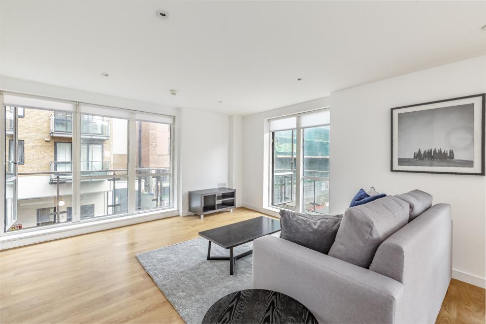 Hudson House, Bow, E3 3 bed apartment - £525,000