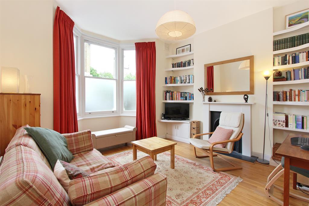 Paulet Road, London, SE5 9HW 1 bed flat - £425,000