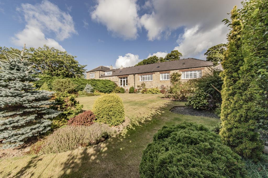 Riding Mill NE44 4 bed character property - £1,800 pcm (£415 pw)