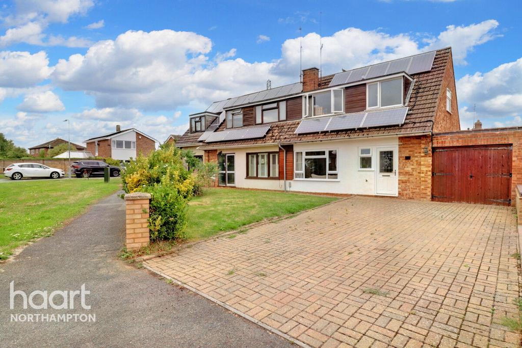 Furnace Lane, Northampton 3 bed semi-detached house - £274,000