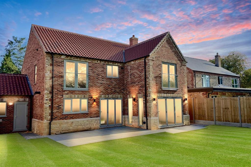 Knott Hall Gardens, Helpringham, Sleaford 4 bed detached house for sale ...