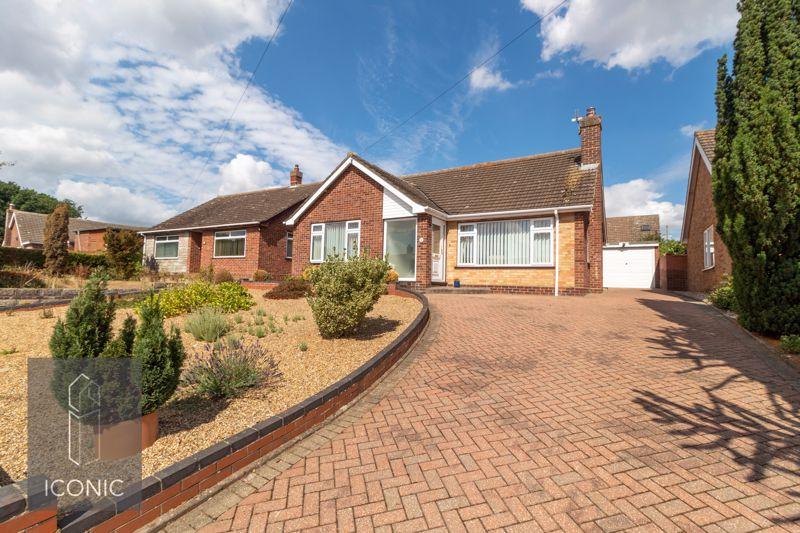 Walters Road, Taverham, Norwich 3 bed detached bungalow - £375,000