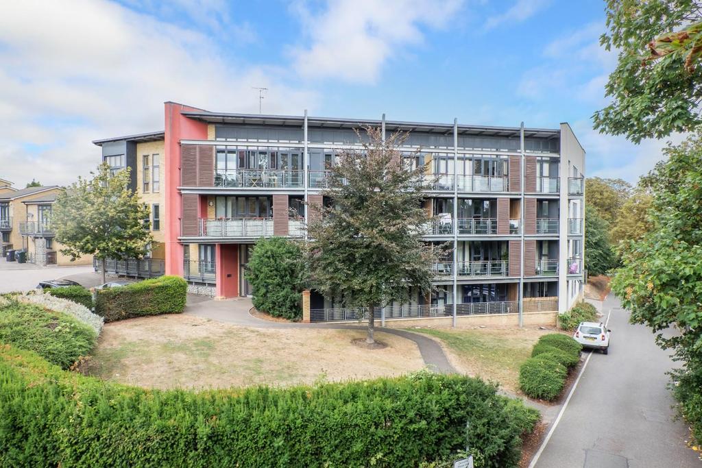 Waterstone Park, Greenhithe 1 bed flat for sale - £210,000