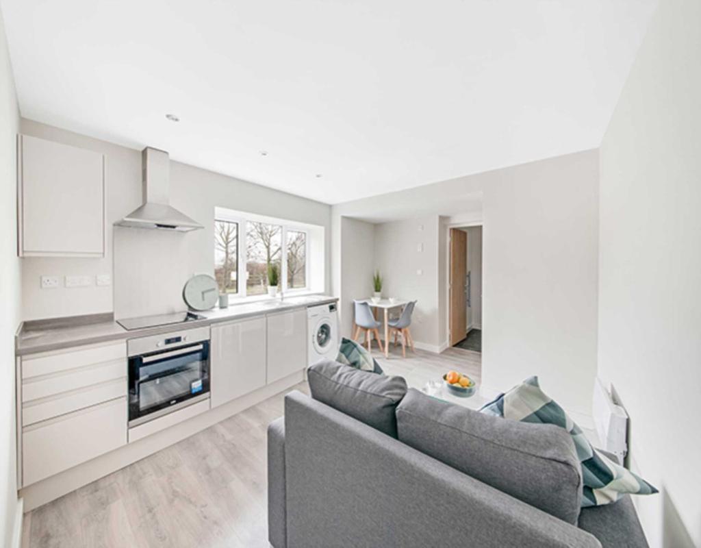 Bingley Road, Bradford, BD9 1 bed apartment - £120,000