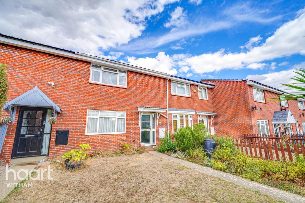Foxglove Close, Witham 2 bed terraced house - £280,000