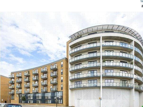 Durnsford Road, London, SW19 1 bed apartment - £1,600 pcm (£369 pw)