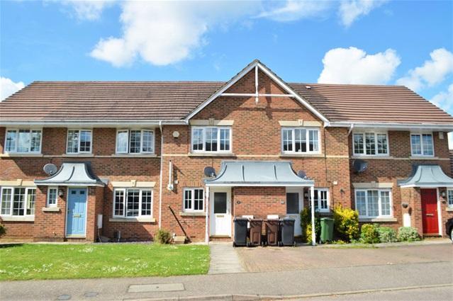 Puddingstone Drive, St Albans 2 bed house - £1,450 pcm (£335 pw)