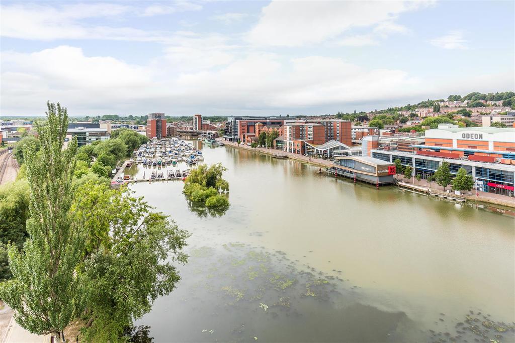 Brayford Street, Lincoln 2 bed flat - £1,800 pcm (£415 pw)