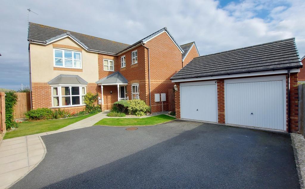 Pen Y Cae Belgrano Conwy Ll22 9ax 4 Bed Detached House For Sale £