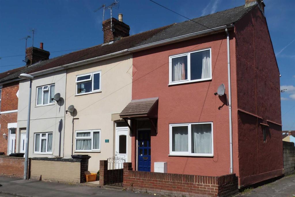 Redcliffe Street, Rodbourne 2 bed end of terrace house - £875 pcm (£202 pw)