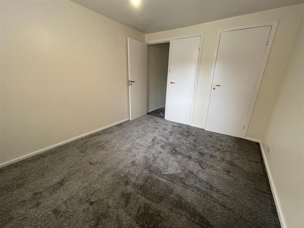 Waterloo Road, Wolverhampton 1 bed flat - £79,950