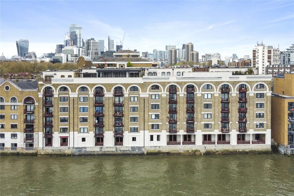Gun Wharf, 124 Wapping High Street... 1 bed apartment - £775,000