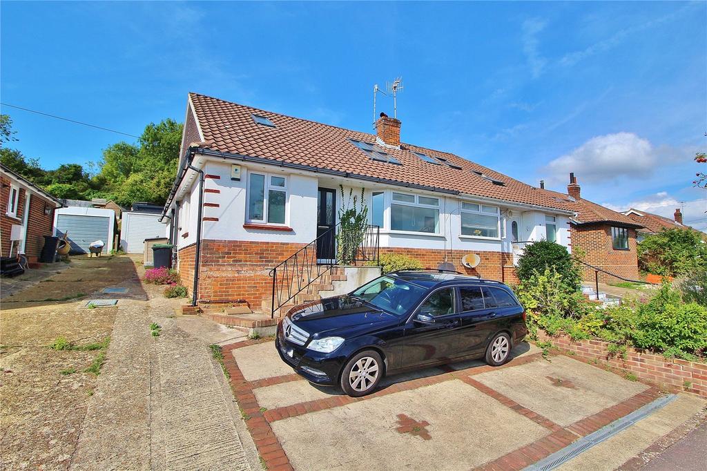 Parham Road, Worthing, West Sussex, BN14 4 bed bungalow - £500,000
