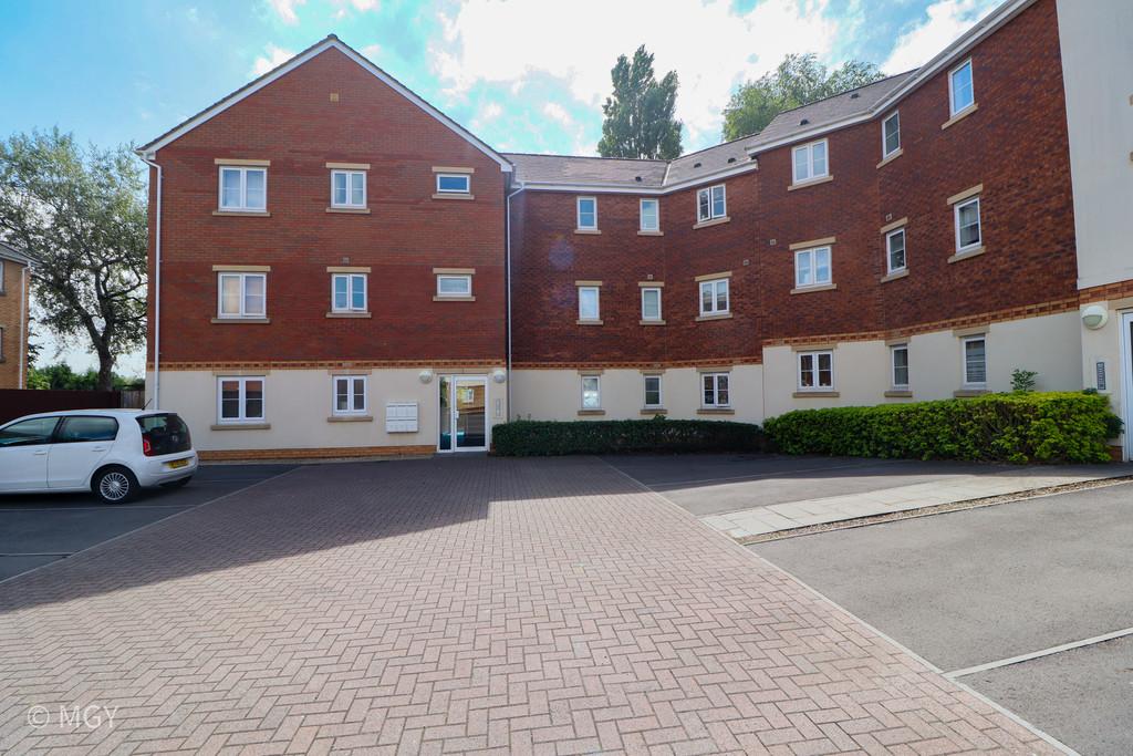 Pipkin Close, Pontprennau, Cardiff 1 bed apartment - £130,000