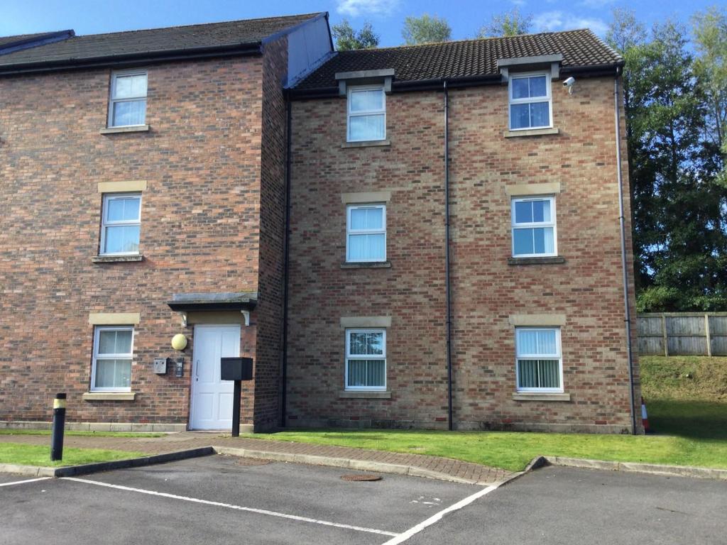 Whitfield Court, Pity Me, Durham 2 bed flat - £550 pcm (£127 pw)