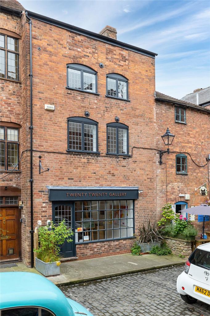 Quality Square, Ludlow, Shropshire, SY8 Terraced house - £299,950