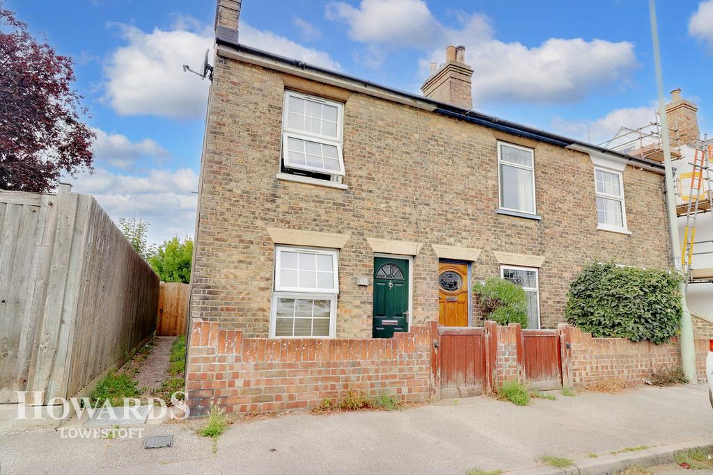 All Saints Road, Lowestoft 2 bed end of terrace house for sale - £190,000