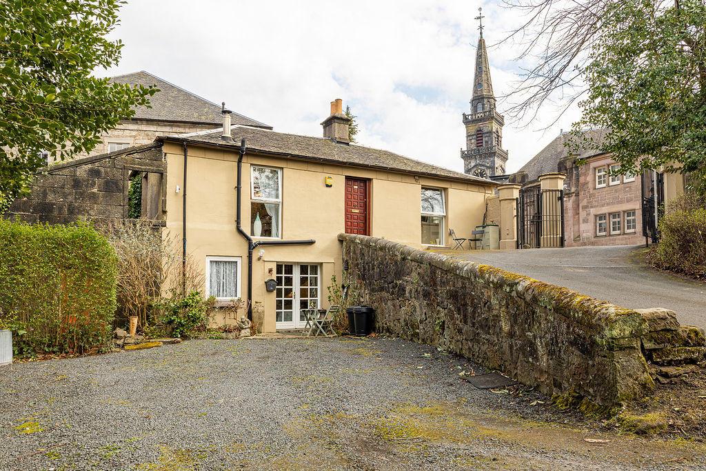 Oakshaw Street East, Paisley... 2 bed detached house - £235,000