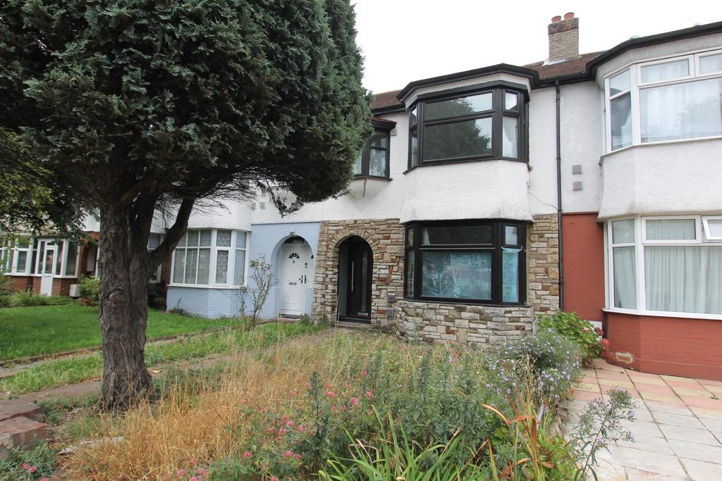 Carlton Terrace, London, N18 3 bed house - £460,000