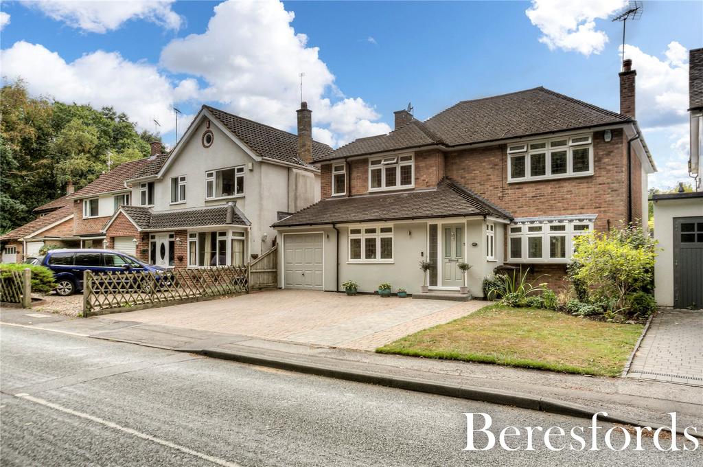 Hartswood Road Warley Cm14 4 Bed Detached House For Sale £1 100 000