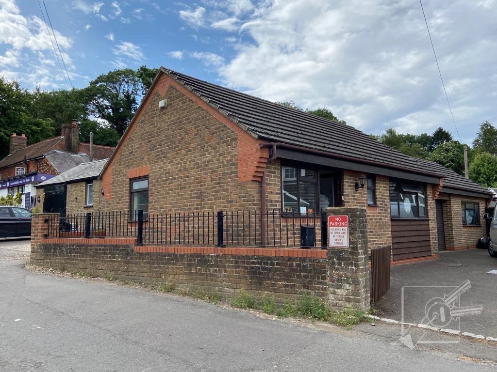 Fawkham Green, Fawkham, Longfield Office - £834 pcm (£192 pw)