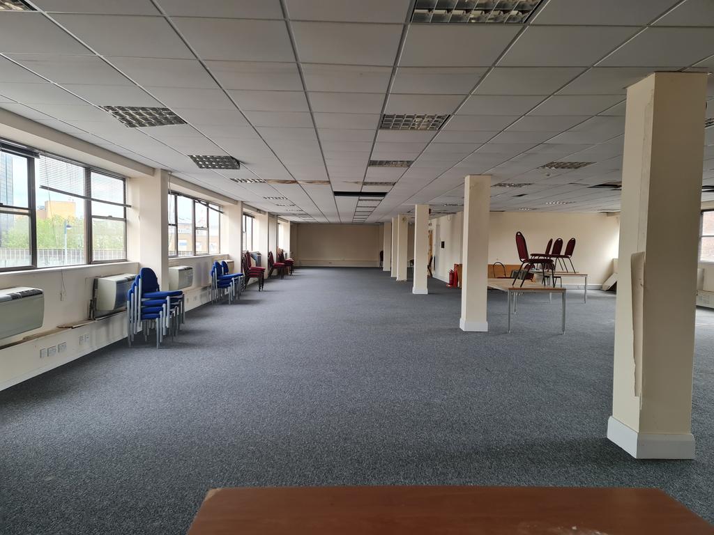 Baker Street, Uxbridge, Middlesex, UB8 Office - £500 pcm (£115 pw)