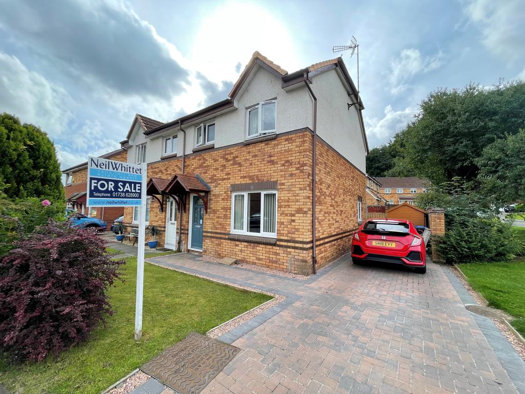 Matthews Drive, Perth PH1 3 bed semi-detached house - £199,999