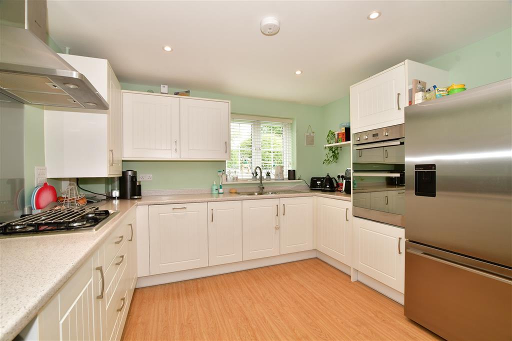 Roman Lane, Southwater, Horsham, West... 3 bed detached house - £540,000
