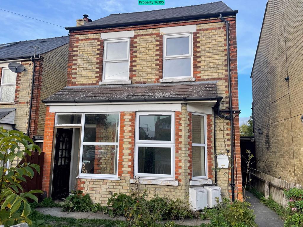 FULBOURN ROAD, CAMBRIDGE, CB1 9JL 2 bed ground floor flat - £1,395 pcm ...