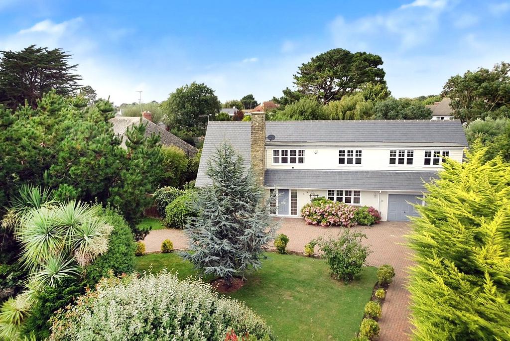 West Ridings, East Preston, West Sussex 4 bed detached house - £1,750,000