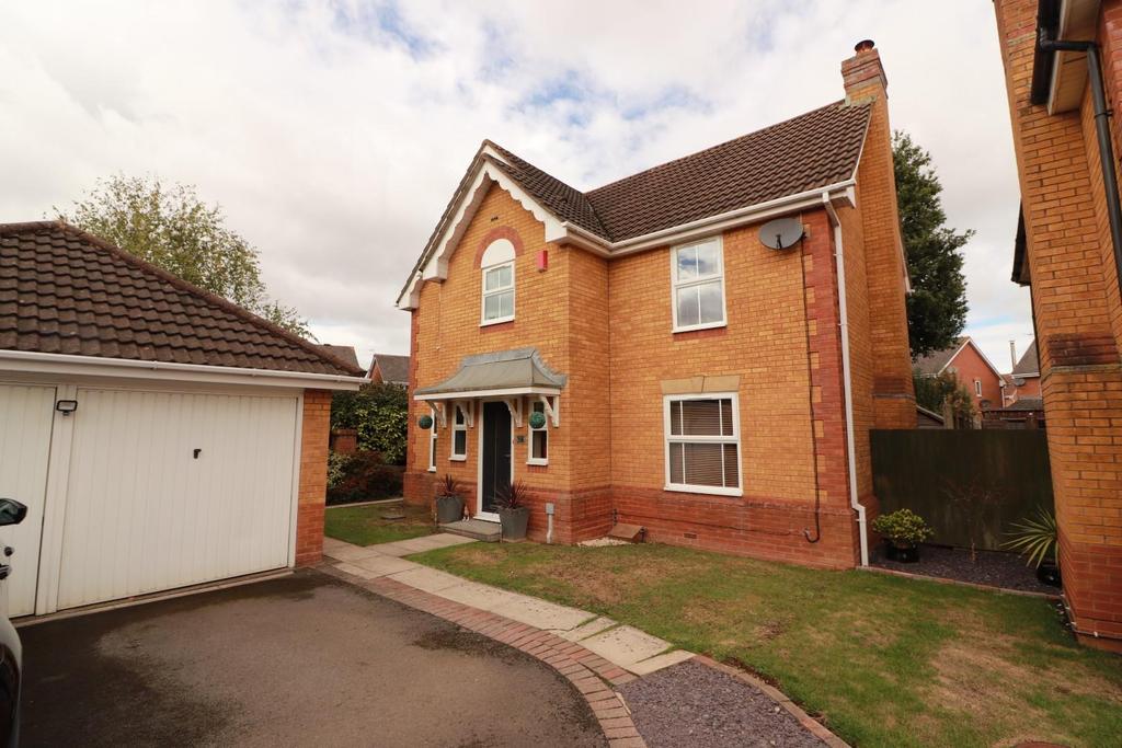 Lower Moor Road, Yate, Bristol 4 bed detached house - £530,000