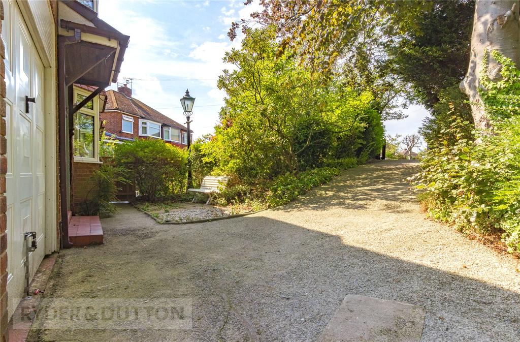 Torver Drive, Middleton, Manchester... 3 bed semi-detached house - £215,000