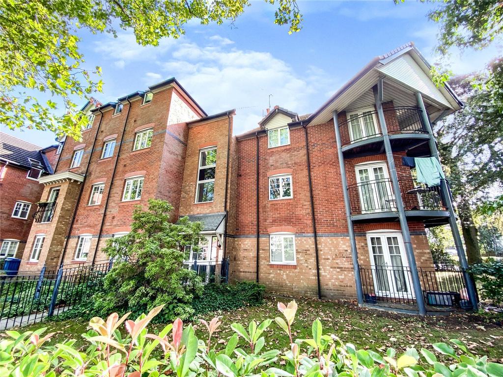 Burnage Lane, Burnage, Manchester, M19 2 bed flat - £950 pcm (£219 pw)